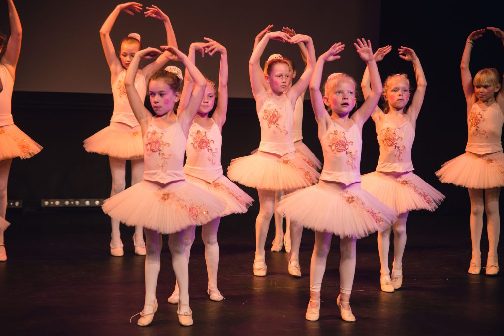 KLASSIEK BALLET & SPITZEN